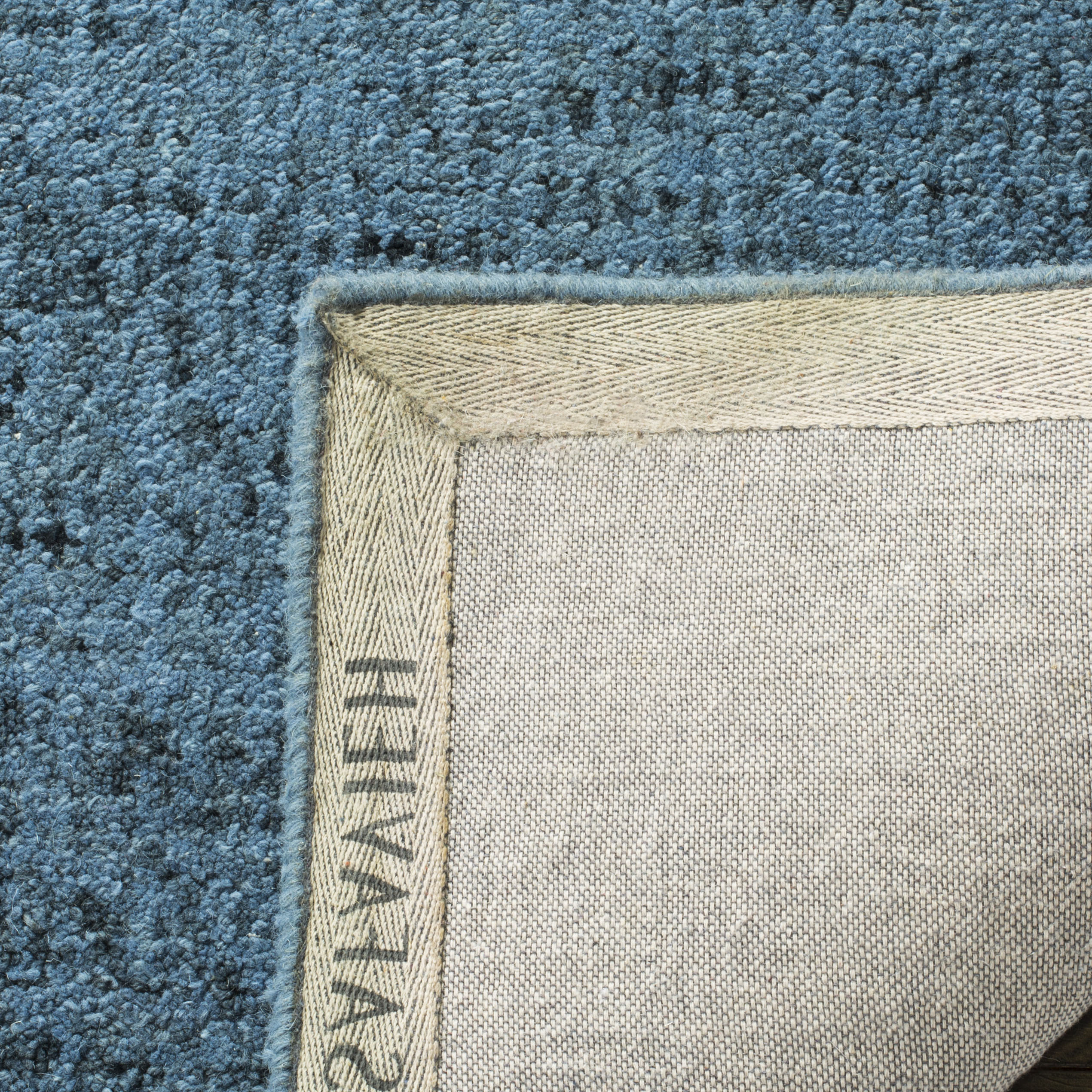 Safavieh Hand Tufted Abstract Collection Blue / Multi Area Rugs ...