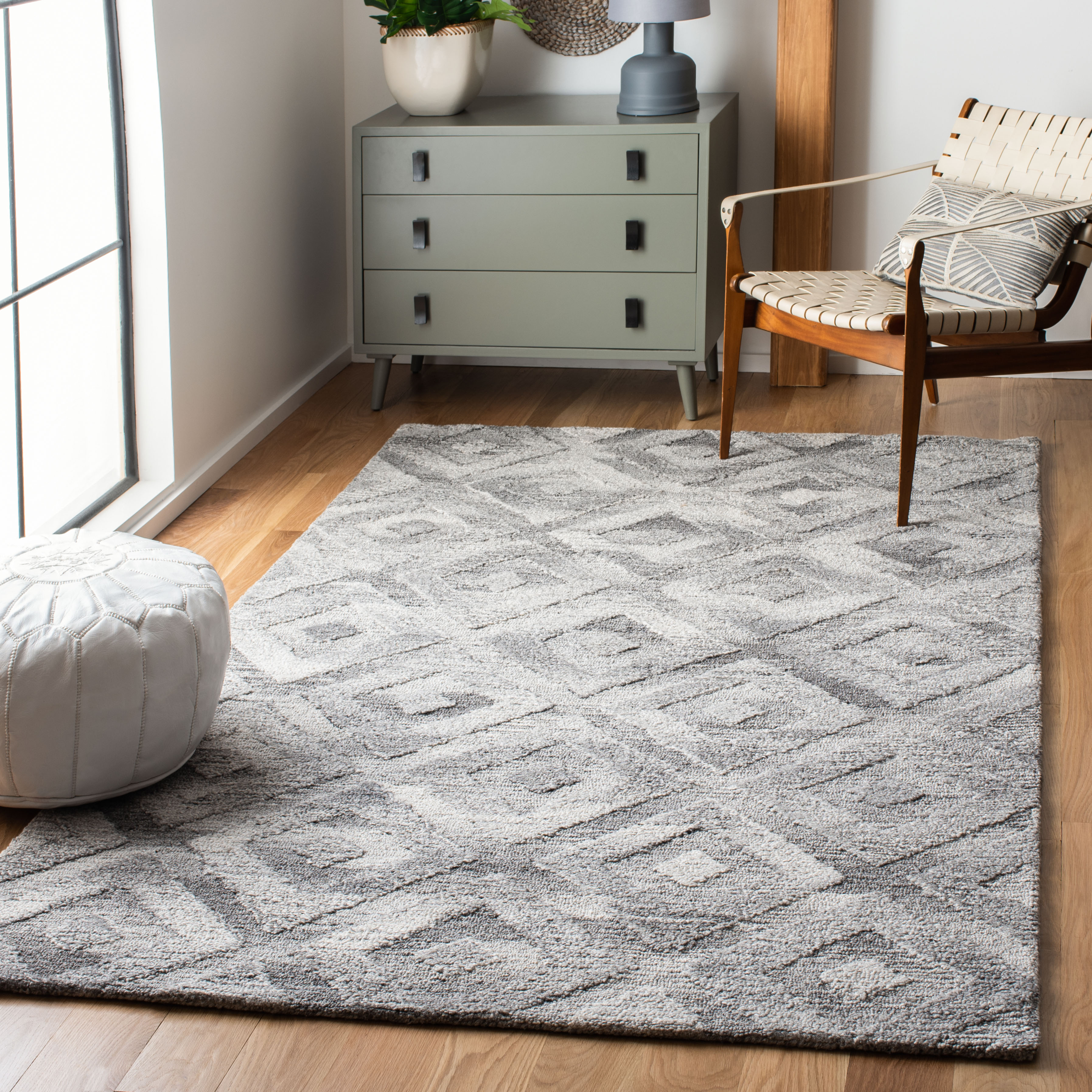 Safavieh Hand Tufted Abstract Collection Grey Area Rugs - ABT635F | eBay